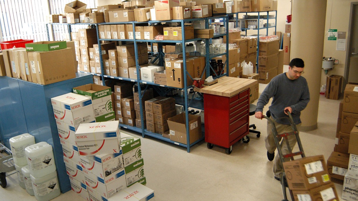 Stores Operations | BioMed Facilities Planning and Operations | Brown University